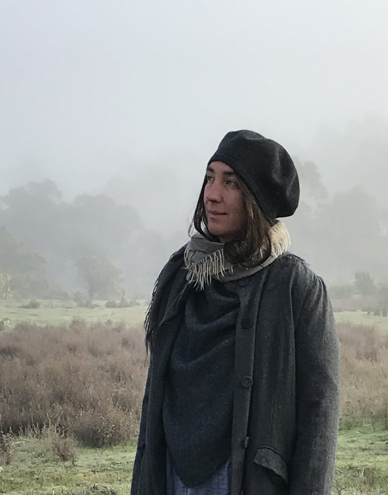 About Zoe Amor - Zoe Amor: Sculptor